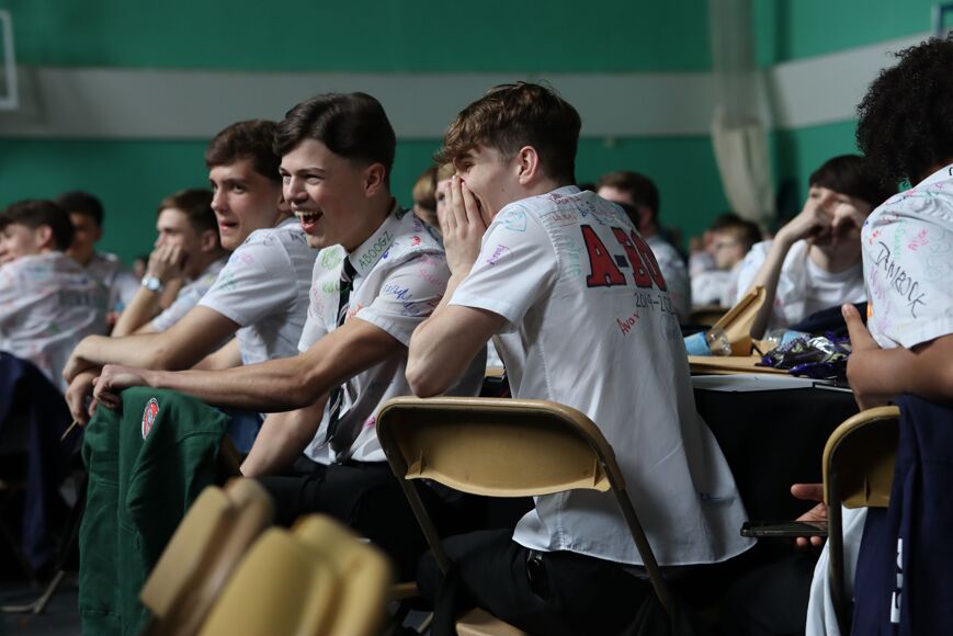 Goodbye Year 11 2024! - News - Leventhorpe School