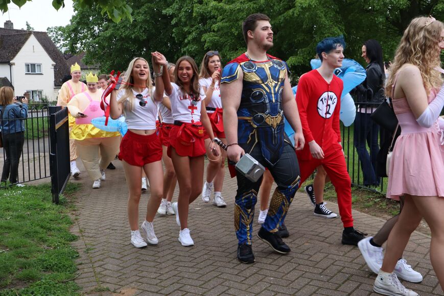 Goodbye Year 13 of 2024! - News - Leventhorpe School